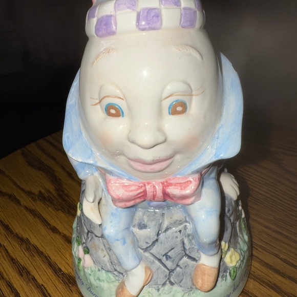 Accents | Vintage Humpty Dumpty Ceramic Bank Figurine With Pink And ...
